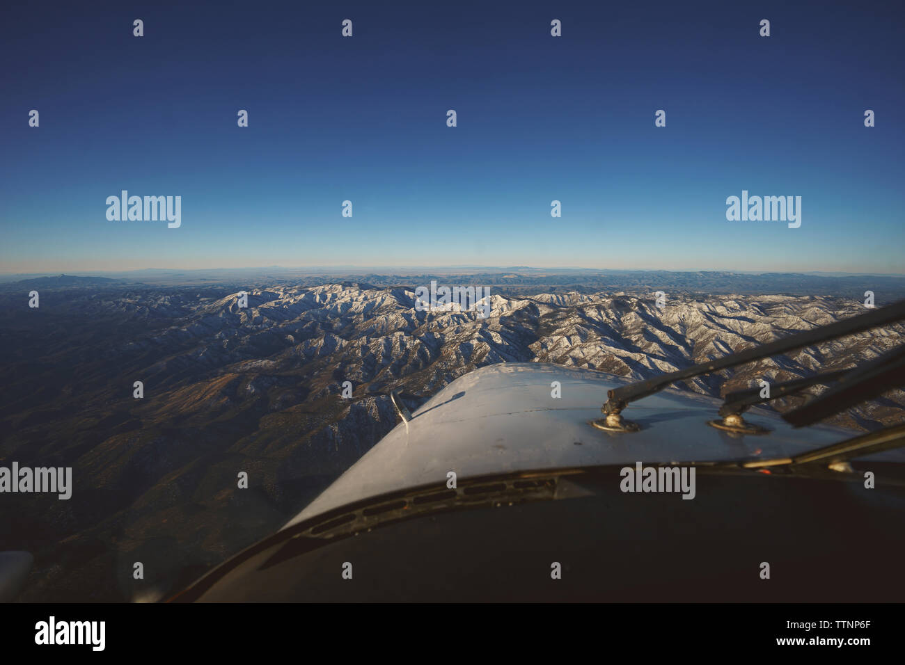 Airplane landscape hi-res stock photography and images - Alamy