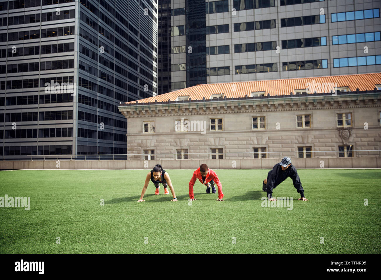 Old buildings strength hi-res stock photography and images - Alamy