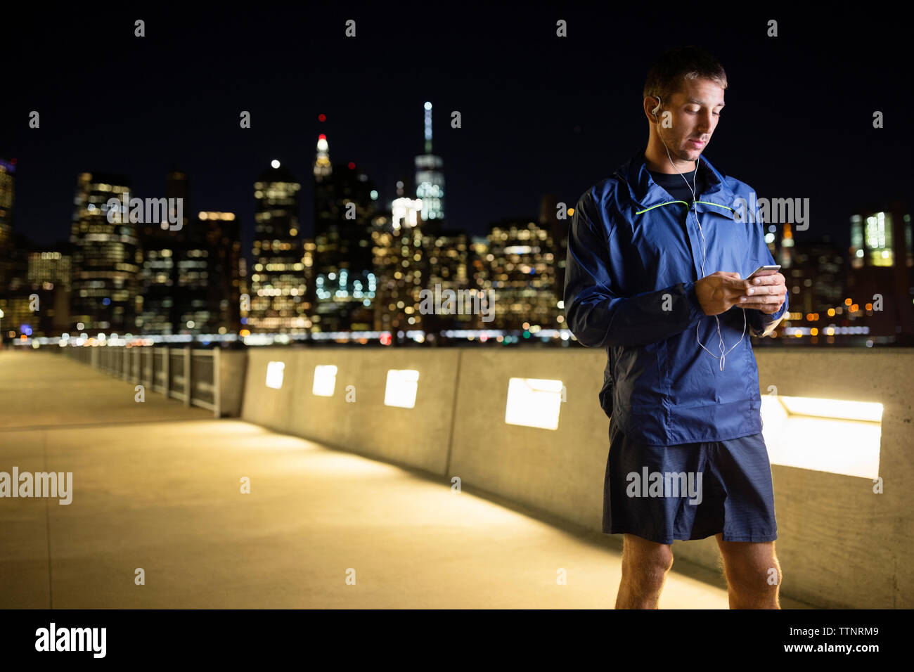 Mobile athlete hi-res stock photography and images - Alamy