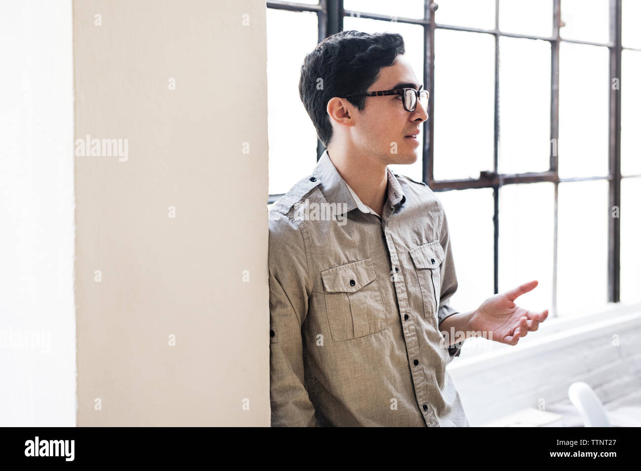 Office of communication hi-res stock photography and images - Alamy