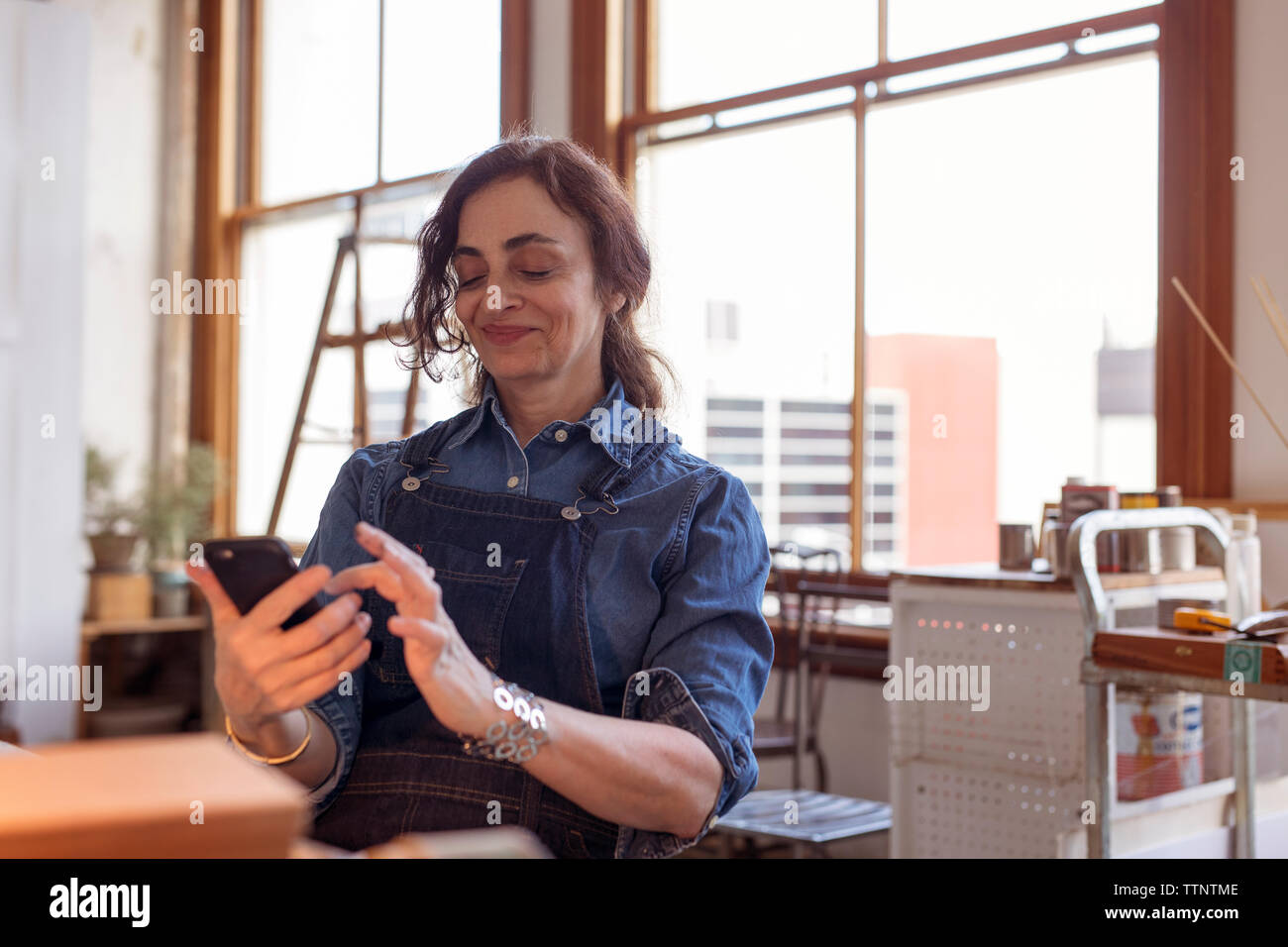 Mobile workshop hi-res stock photography and images - Alamy
