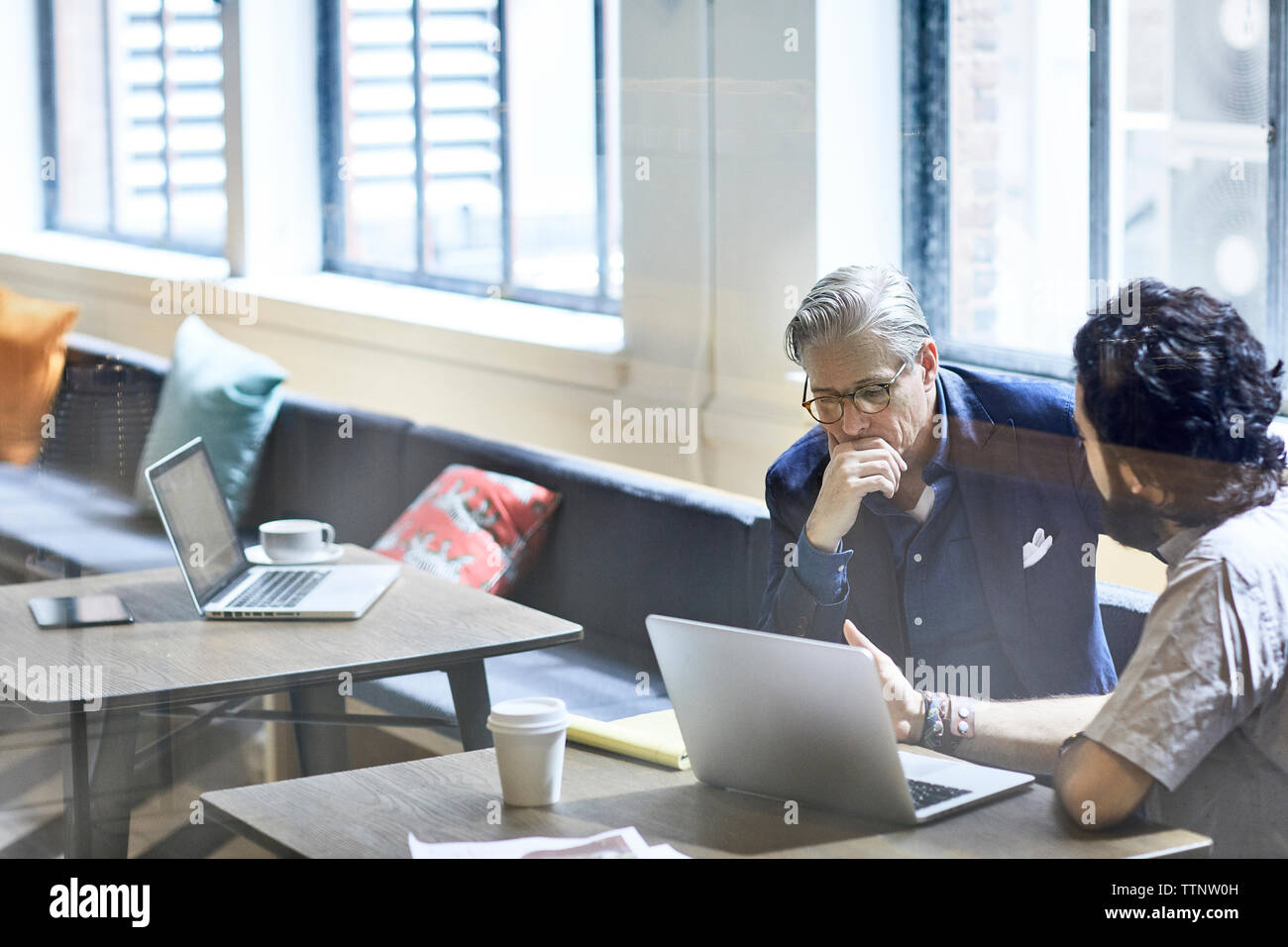 Professional businessmen business hi-res stock photography and images ...