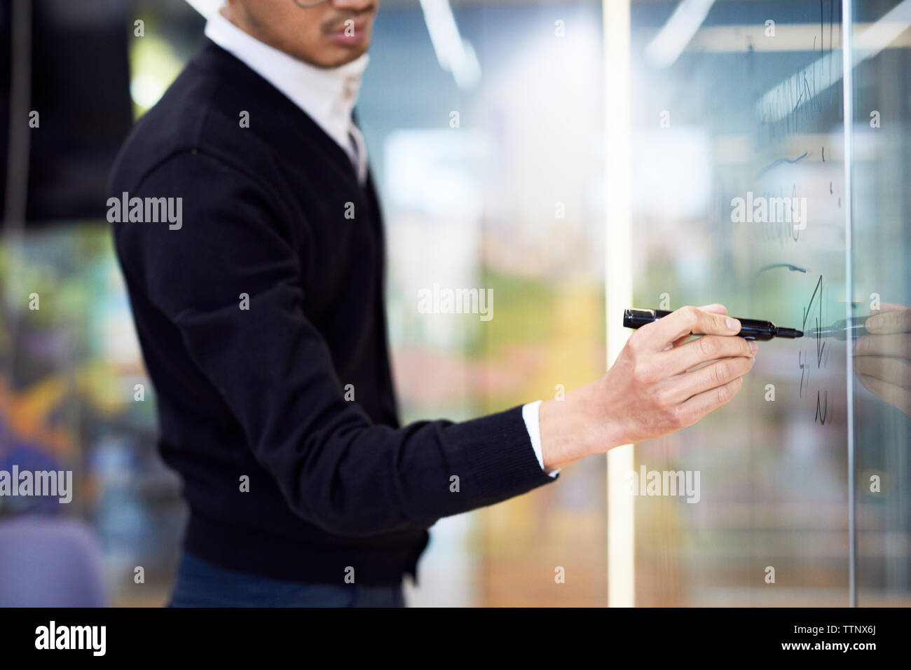 Writing on glass wall hi-res stock photography and images - Alamy