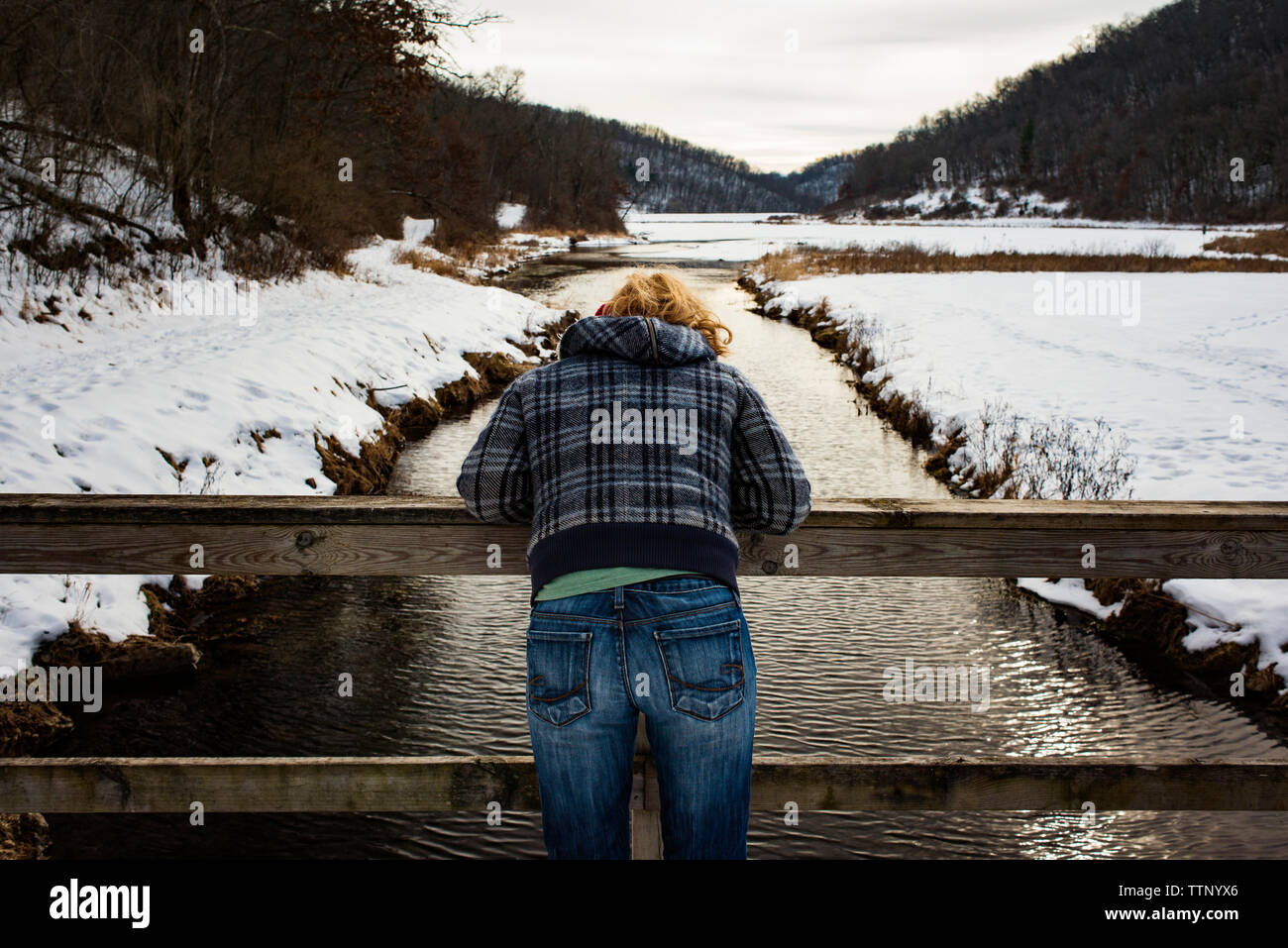 Leaning Over Railing High Resolution Stock Photography and Images - Alamy