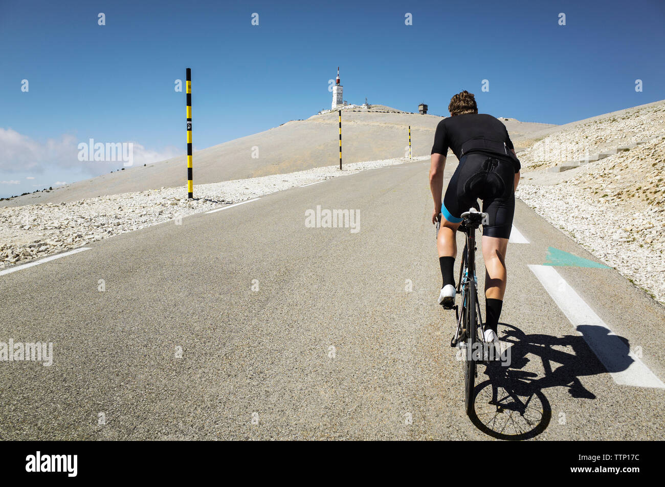 Road racing cyclist hi-res stock photography and images - Alamy