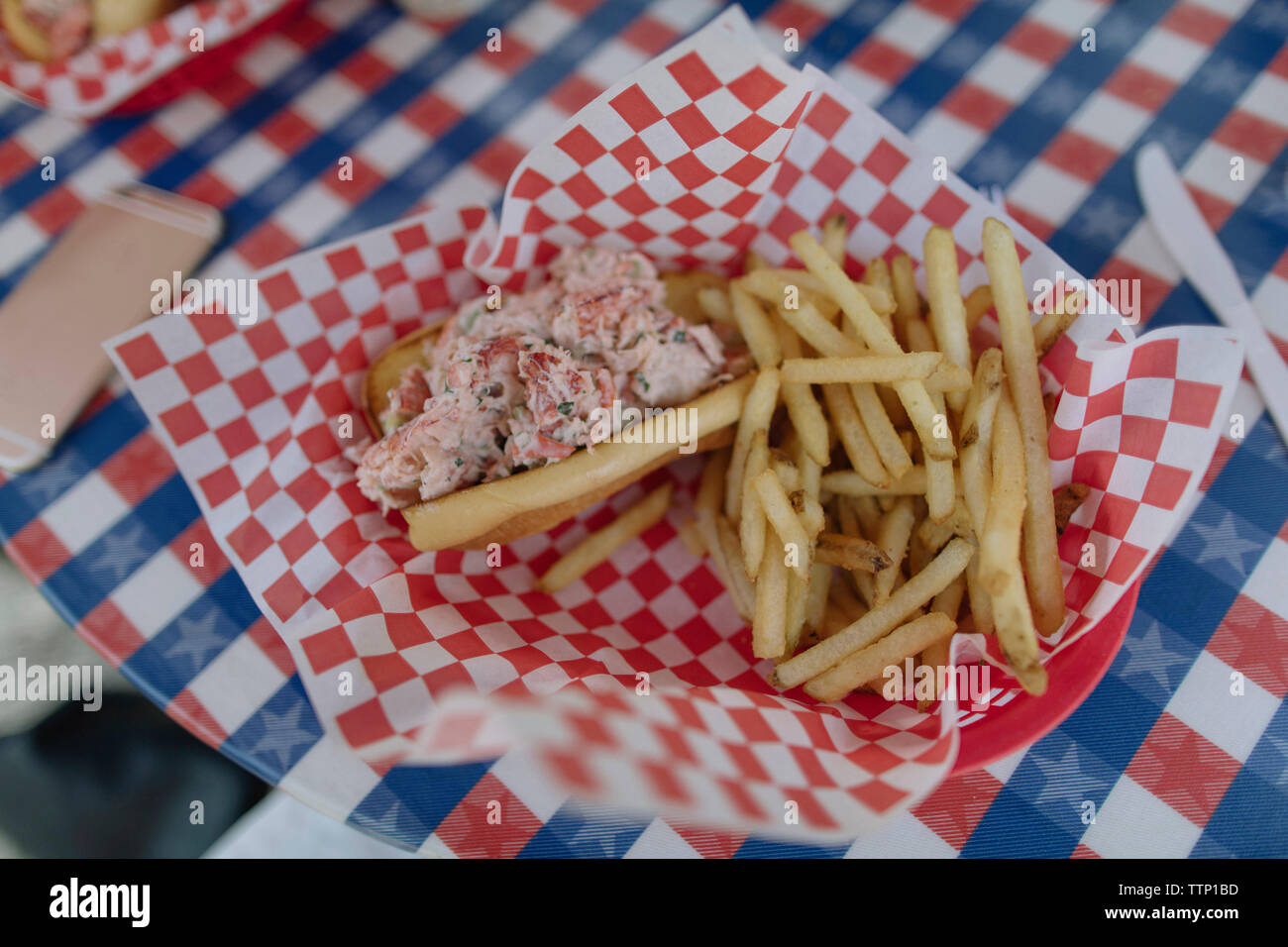 Food pattern table hi-res stock photography and images - Alamy