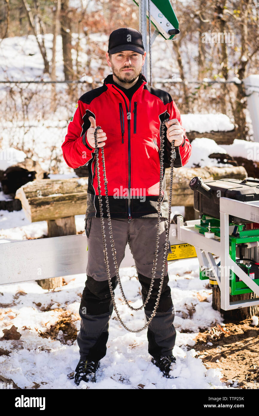 Holding chains hi-res stock photography and images - Alamy