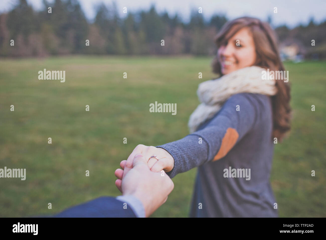 Hand husband wife hi-res stock photography and images - Alamy