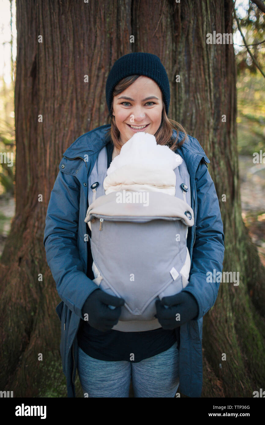 The carrier tree hi-res stock photography and images - Alamy