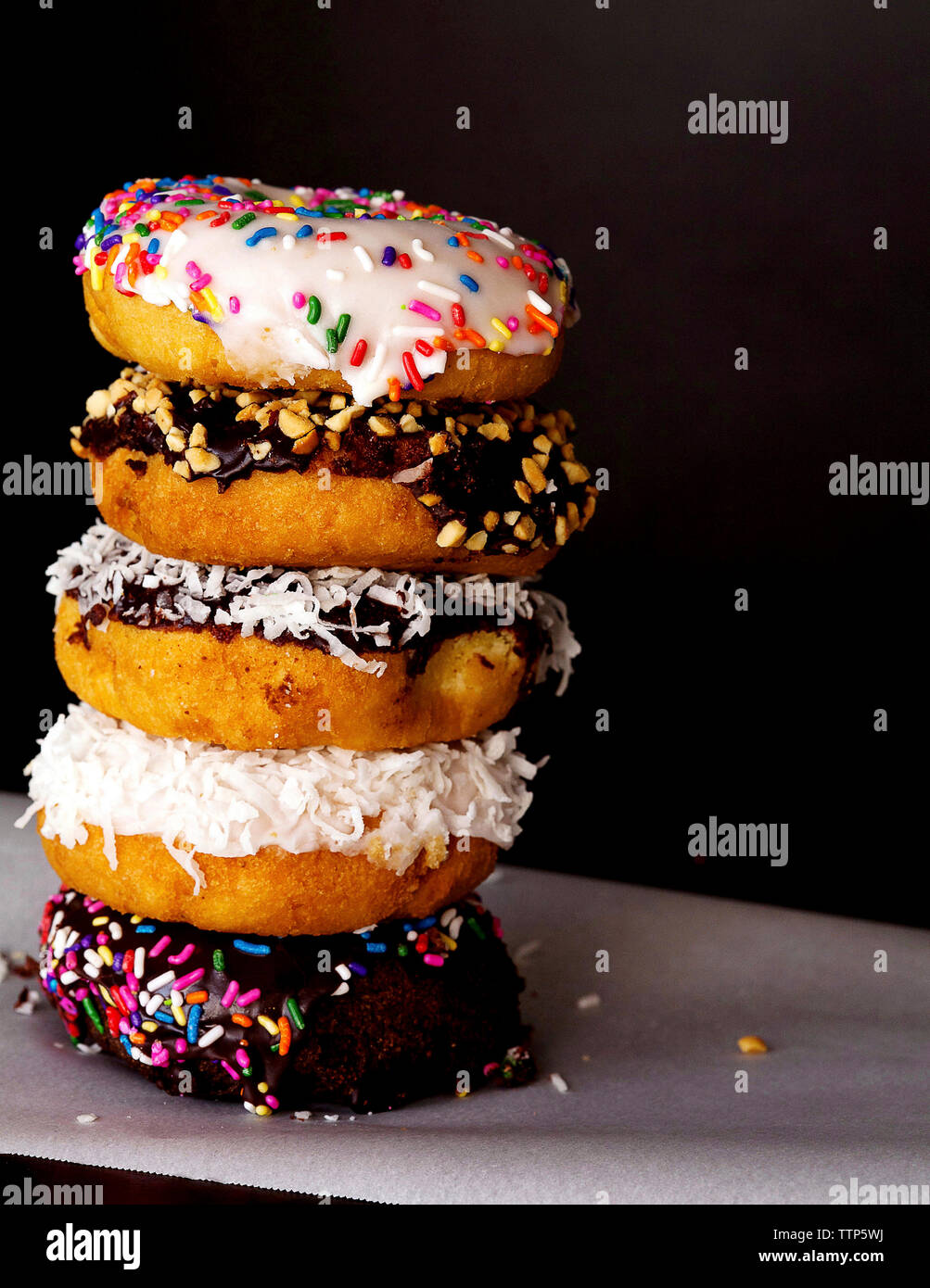 Stack donuts hi-res stock photography and images - Alamy