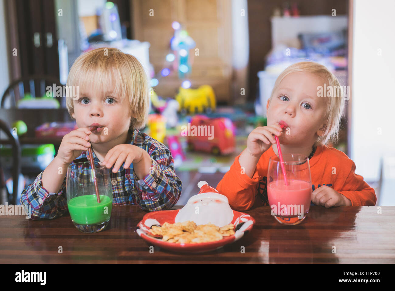 Old drinking house hi-res stock photography and images - Alamy