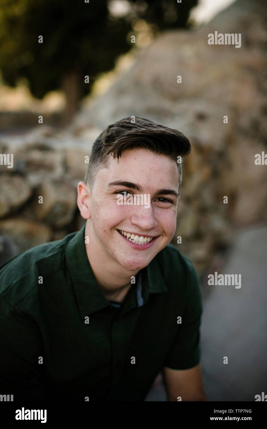 Handsome happy smiling man hi-res stock photography and images - Alamy