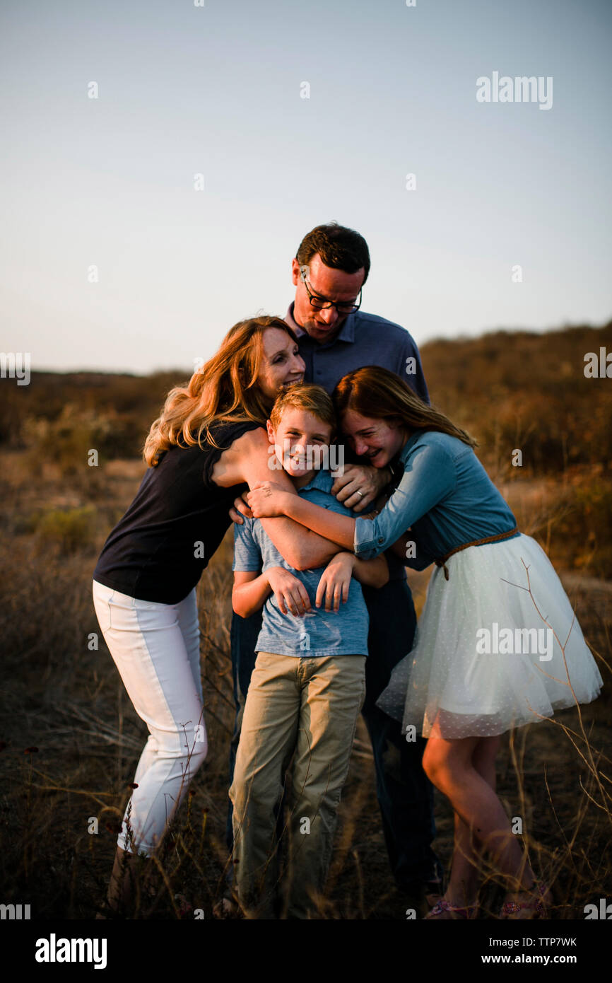 Loving family hi-res stock photography and images - Alamy