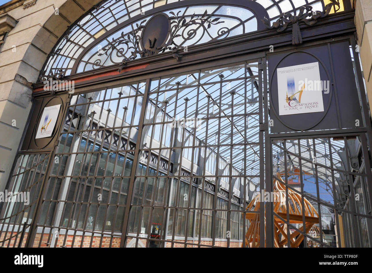 The Compagnons du Tour de France school and the Federation ...