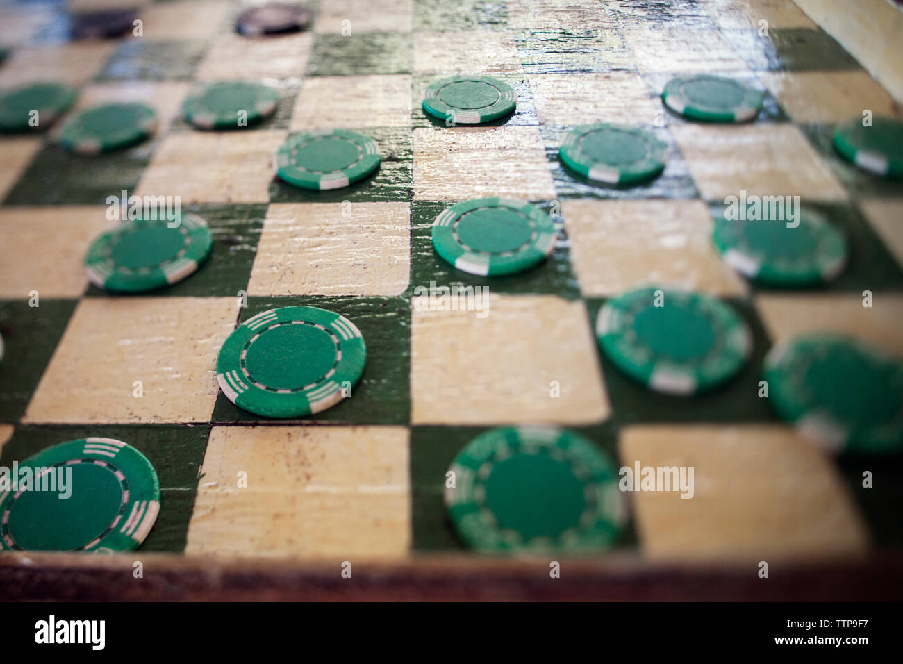 Checkers pattern hi-res stock photography and images - Alamy