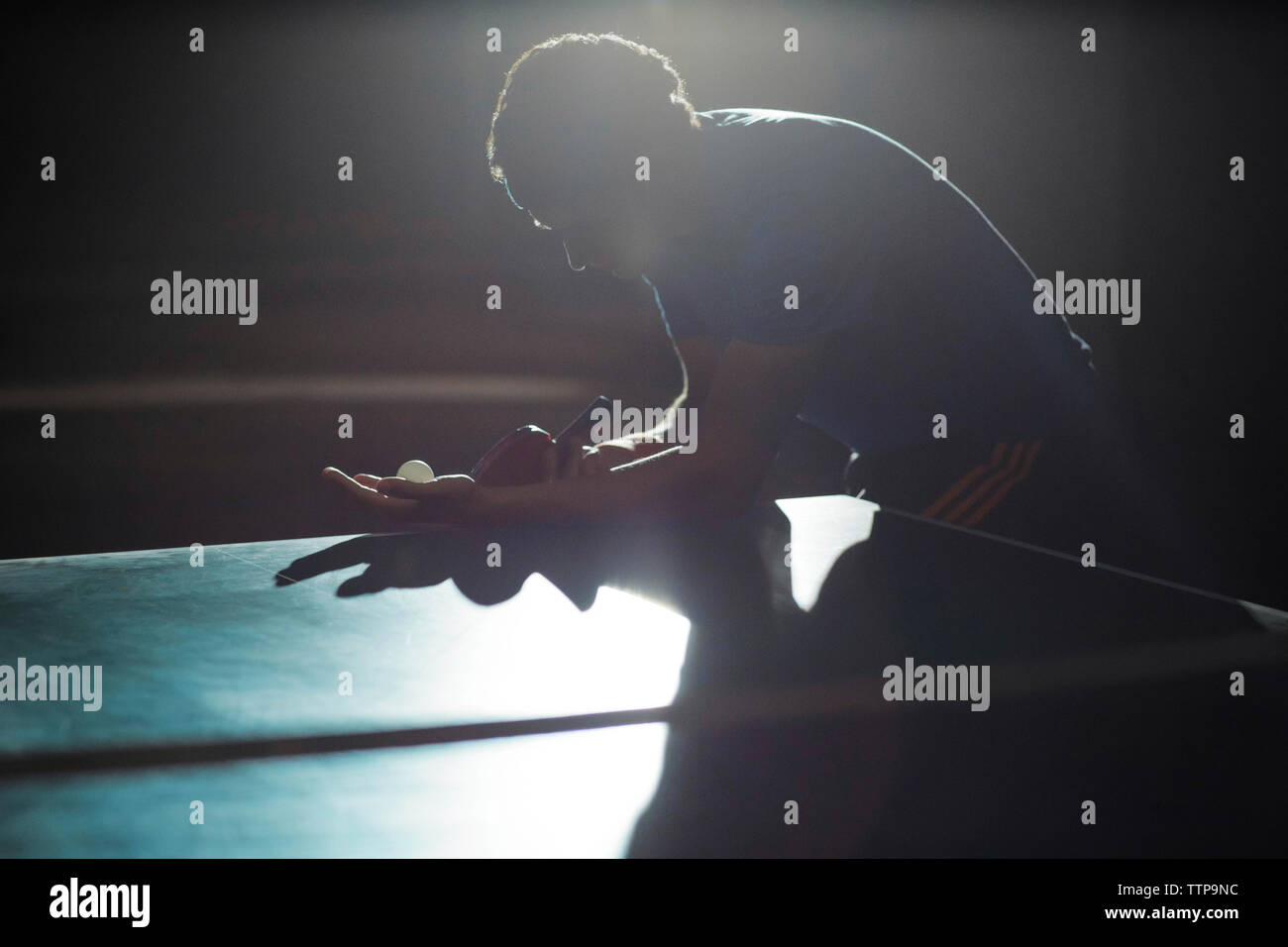 Side view table tennis hi-res stock photography and images - Alamy