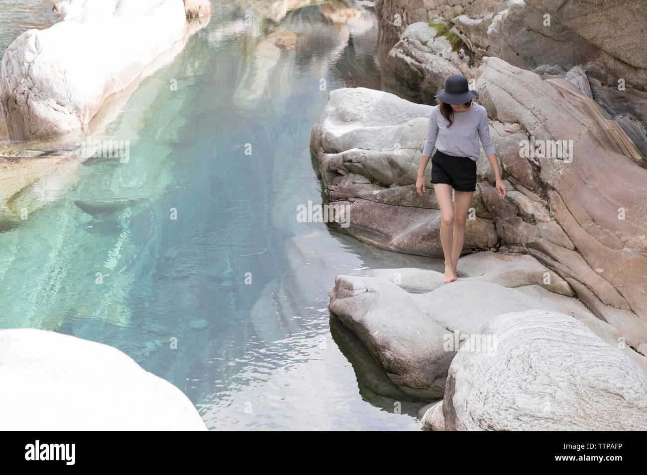 Hot river rocks hi-res stock photography and images - Alamy