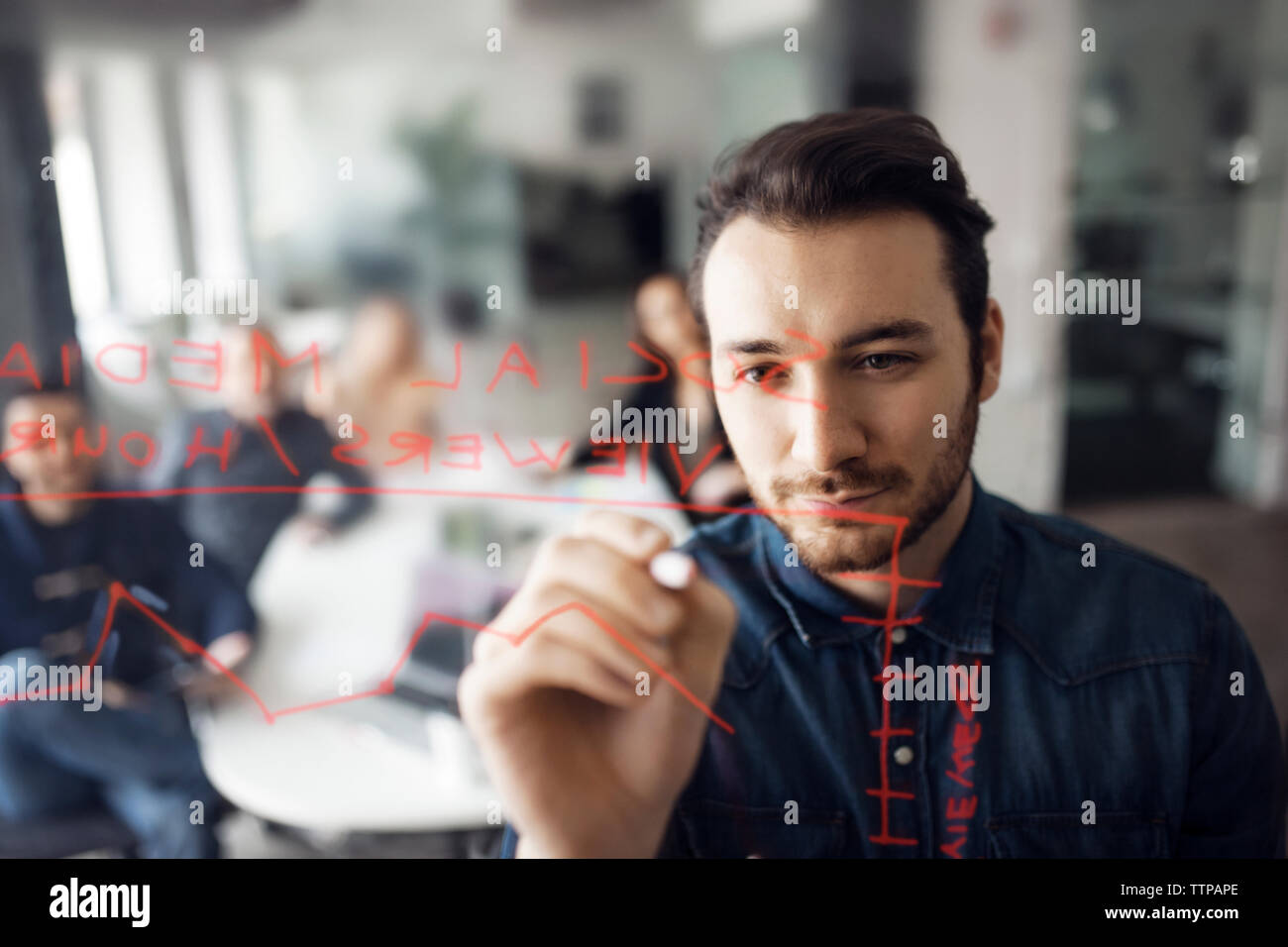 Businessman with chart hi-res stock photography and images - Alamy