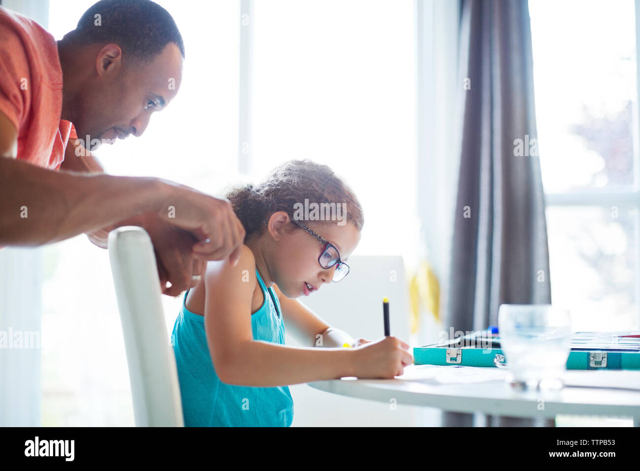 Drawing girl holding drinking hi-res stock photography and images - Alamy
