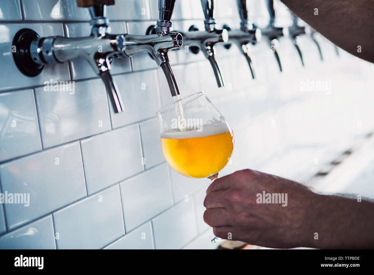Brewery taps hi-res stock photography and images - Alamy