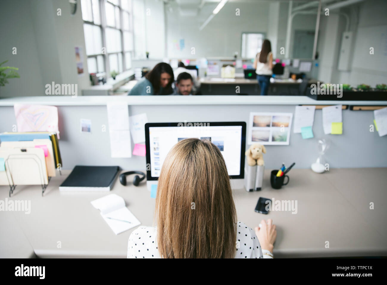 Old desktop computer african woman hi-res stock photography and images ...