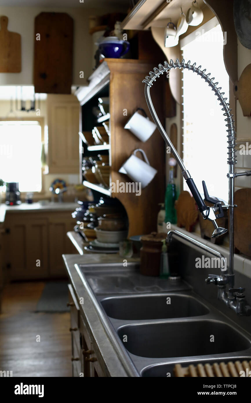 Kitchen sink faucet stainless hi-res stock photography and images - Alamy
