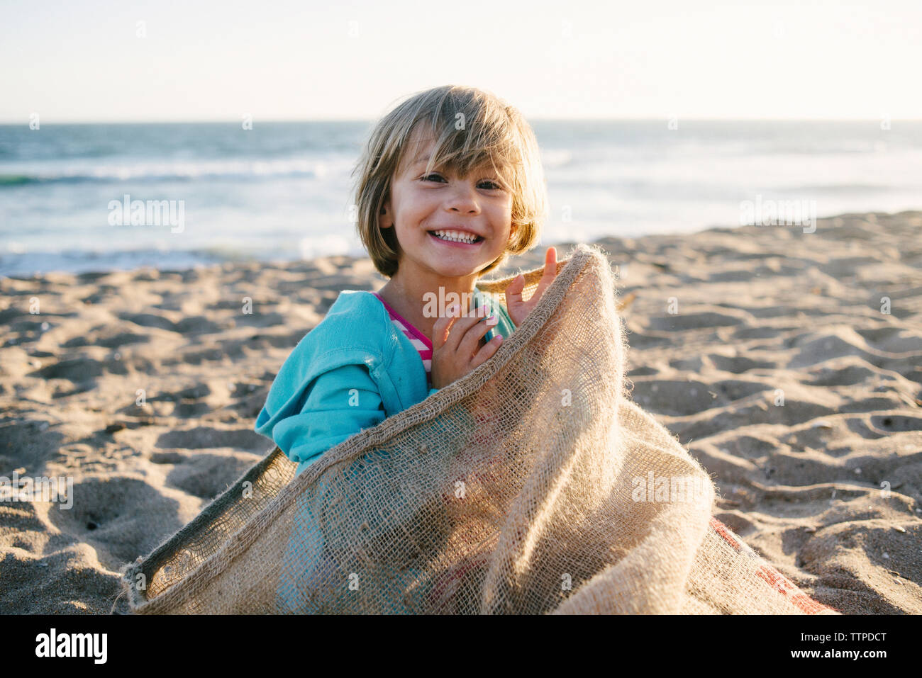 Water sack hi-res stock photography and images - Alamy