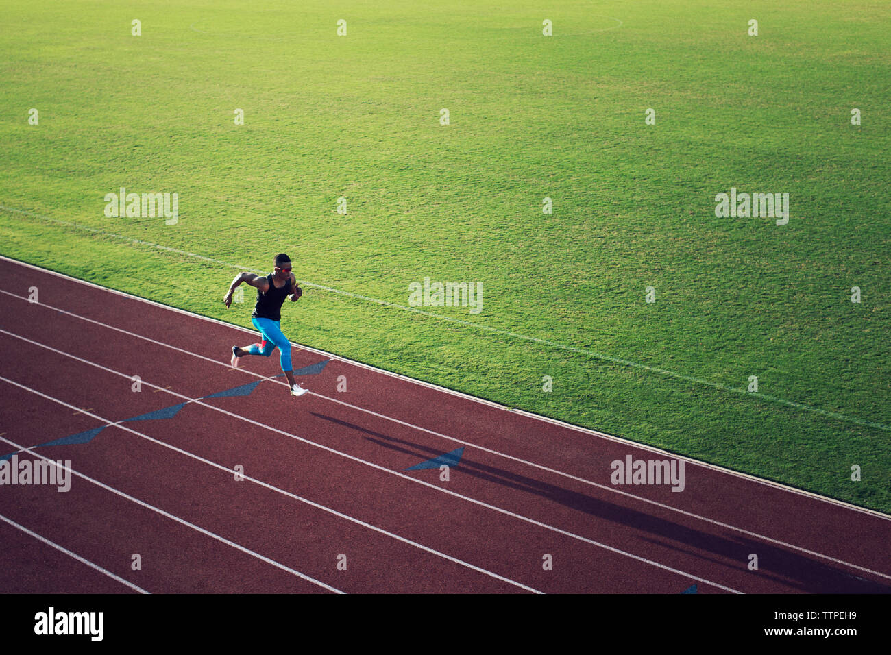 Male athlete on high hi-res stock photography and images - Alamy