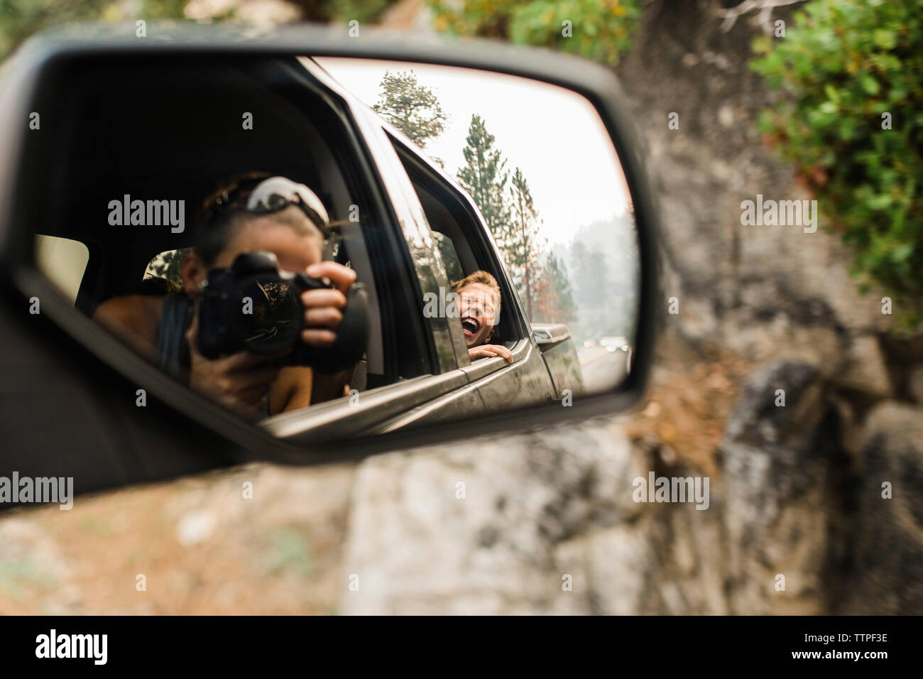 Boy screaming mirror hi-res stock photography and images - Alamy
