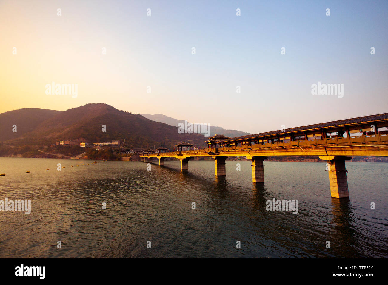Clear water and bridge hi-res stock photography and images - Alamy