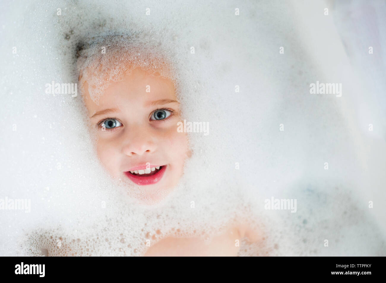 Indoors front view bathroom hi-res stock photography and images - Alamy