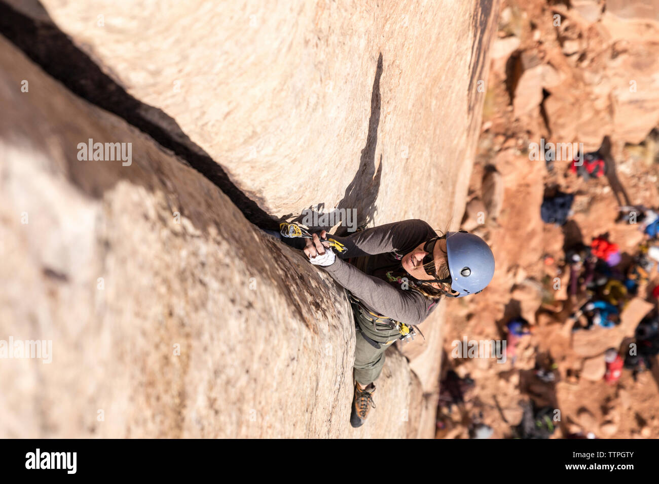 Clambering hi-res stock photography and images - Alamy