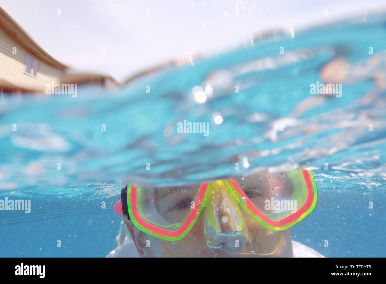 Boy wearing goggles underwater hi-res stock photography and images - Alamy