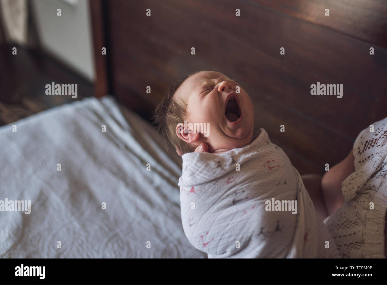 People yawning together hi-res stock photography and images - Alamy