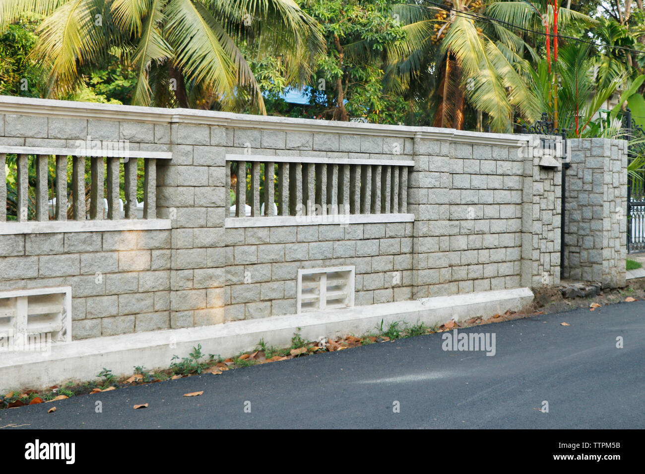 square hard stone bricks wall Stock Photo - Alamy