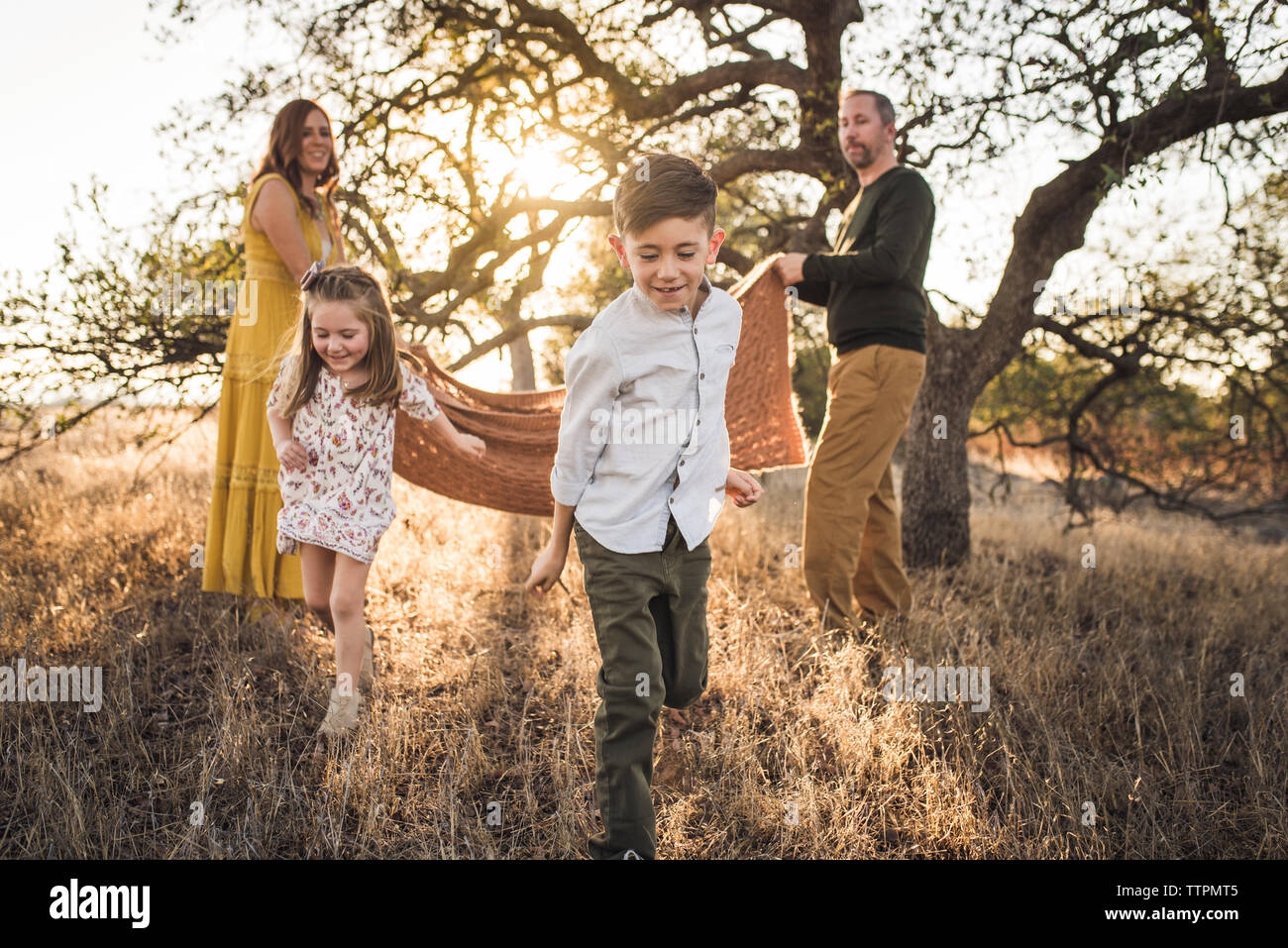 Running with blanket hi-res stock photography and images - Alamy