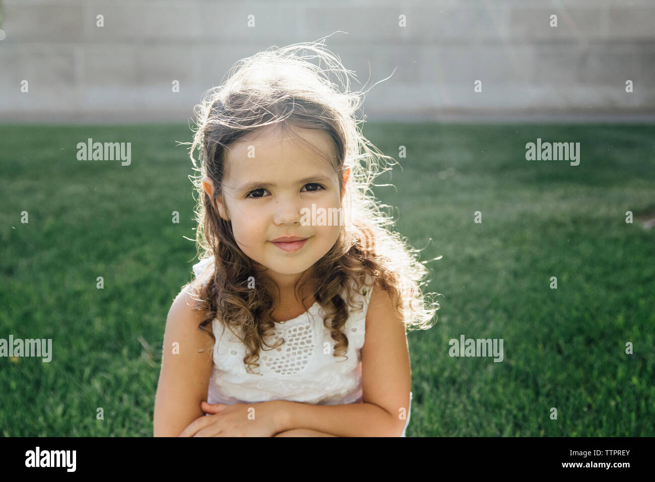 Close up girl standing hi-res stock photography and images - Alamy