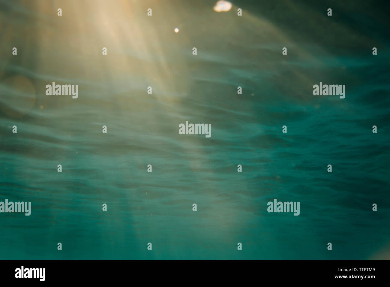 Falling into sea hi-res stock photography and images - Alamy