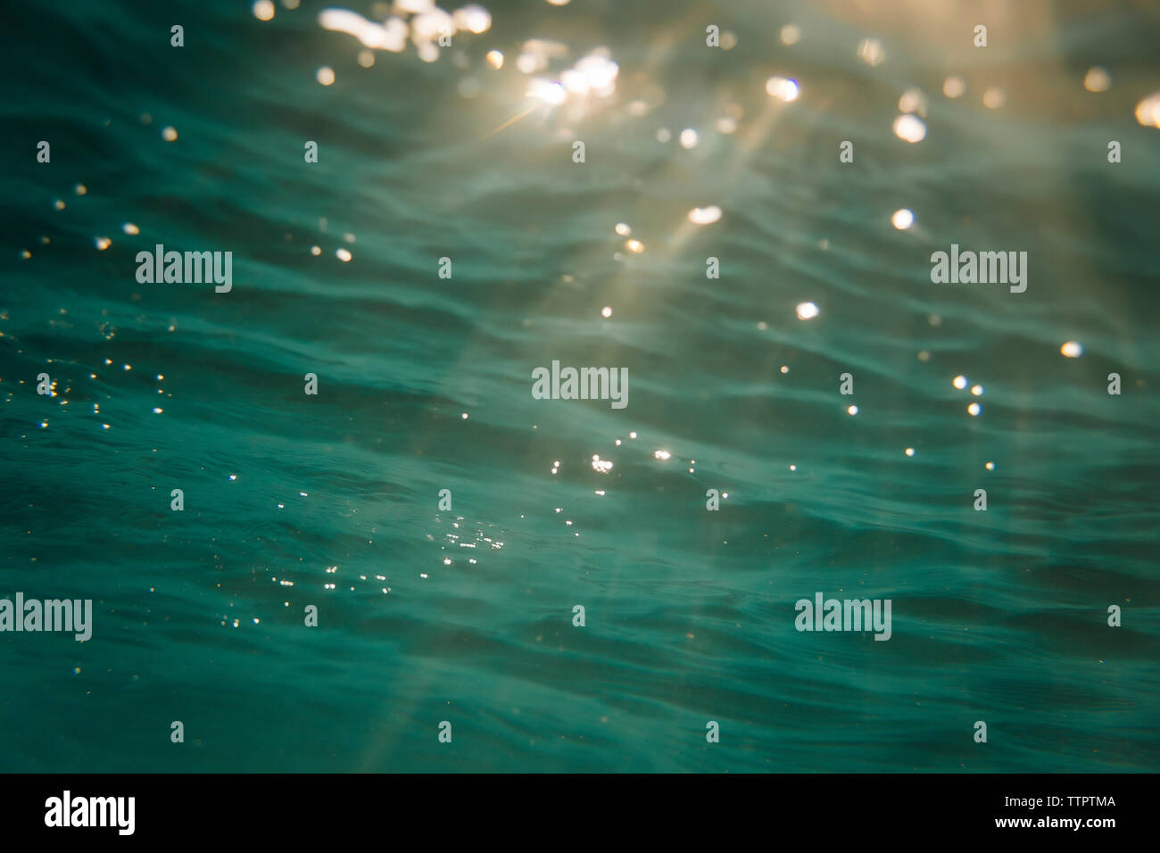 Sunlight on falling water hi-res stock photography and images - Alamy