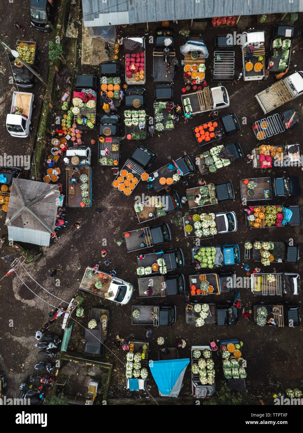 Aerial view of fruit market Stock Photo - Alamy