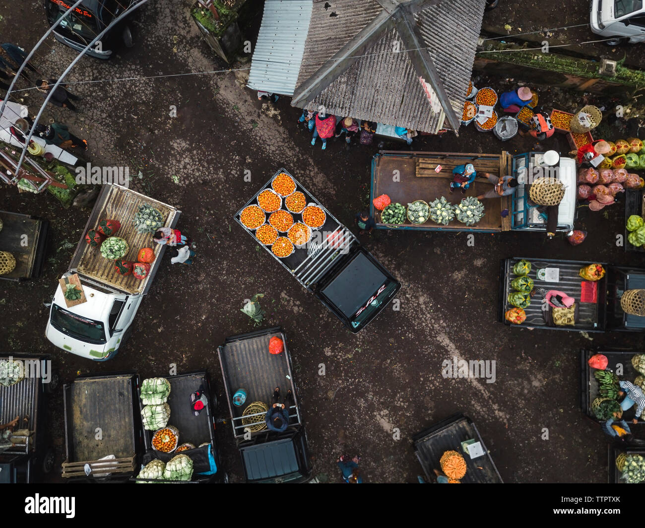 Aerial view of fruit market Stock Photo - Alamy