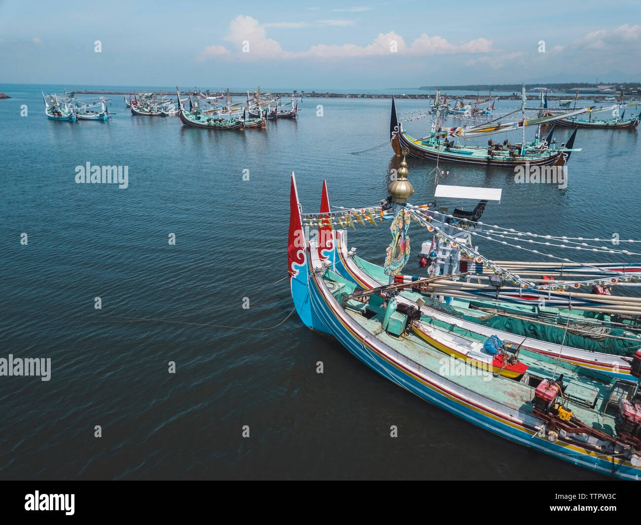 Old mole jetty hi-res stock photography and images - Alamy
