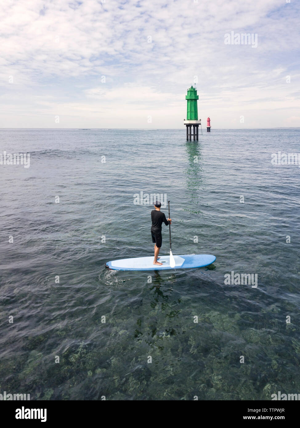 Indian ocean surfing hi-res stock photography and images - Alamy