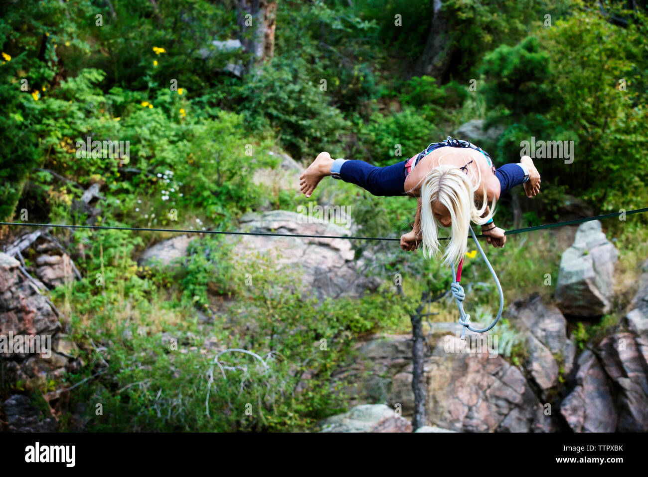 Stunt woman hi-res stock photography and images - Alamy