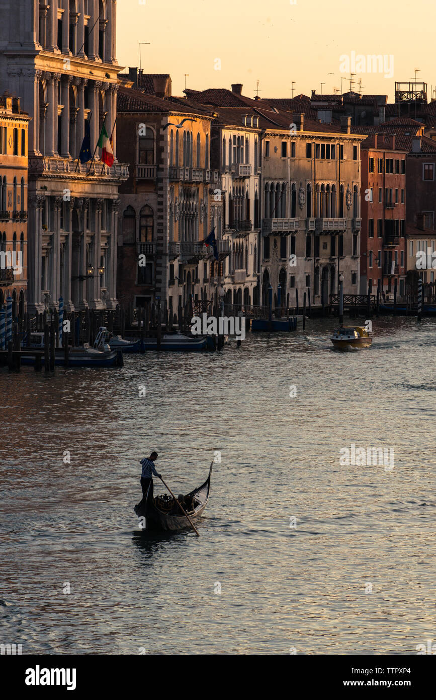 Gondola driver hi-res stock photography and images - Alamy
