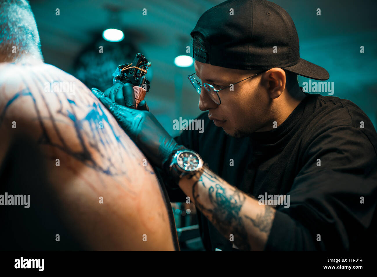 Professional Artist High Resolution Stock Photography and Images - Alamy