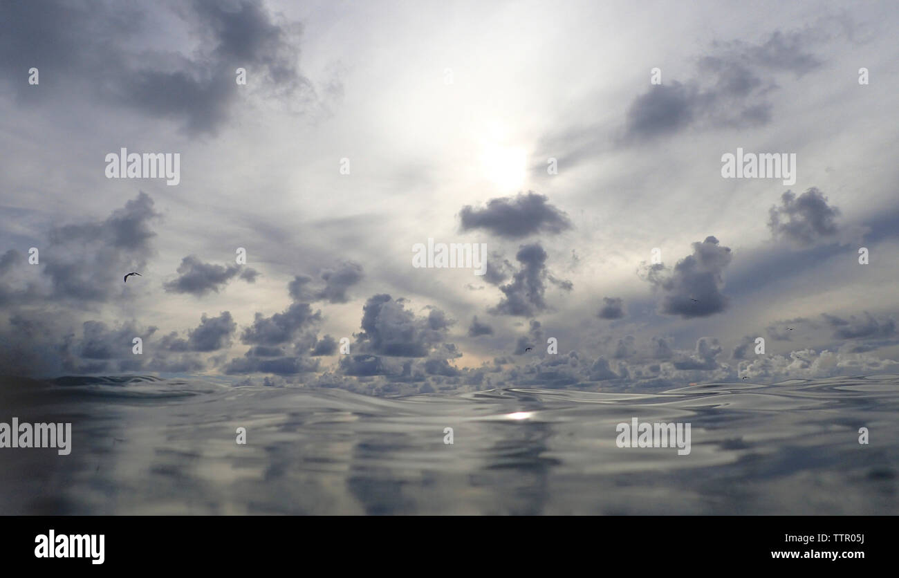 Storm clouds over sea hi-res stock photography and images - Alamy