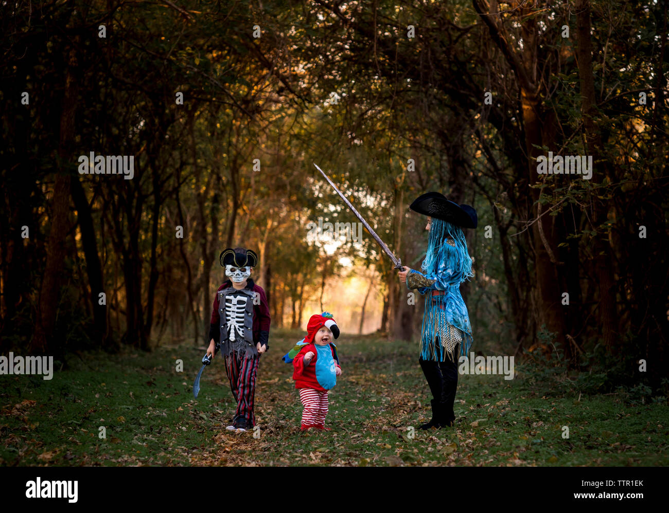 Horror costumes hi-res stock photography and images - Alamy