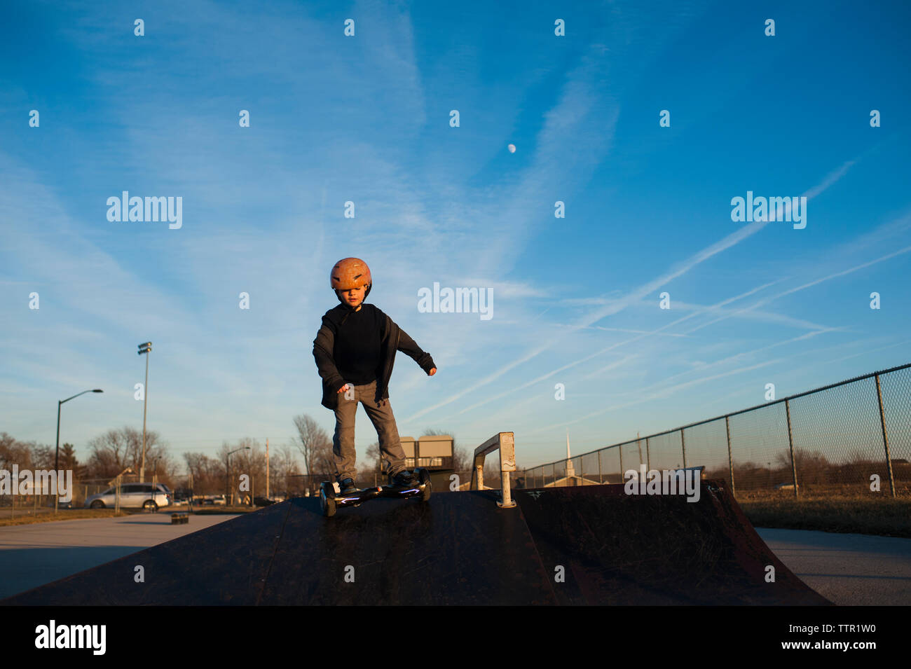 Concrete pyramid hi-res stock photography and images - Alamy