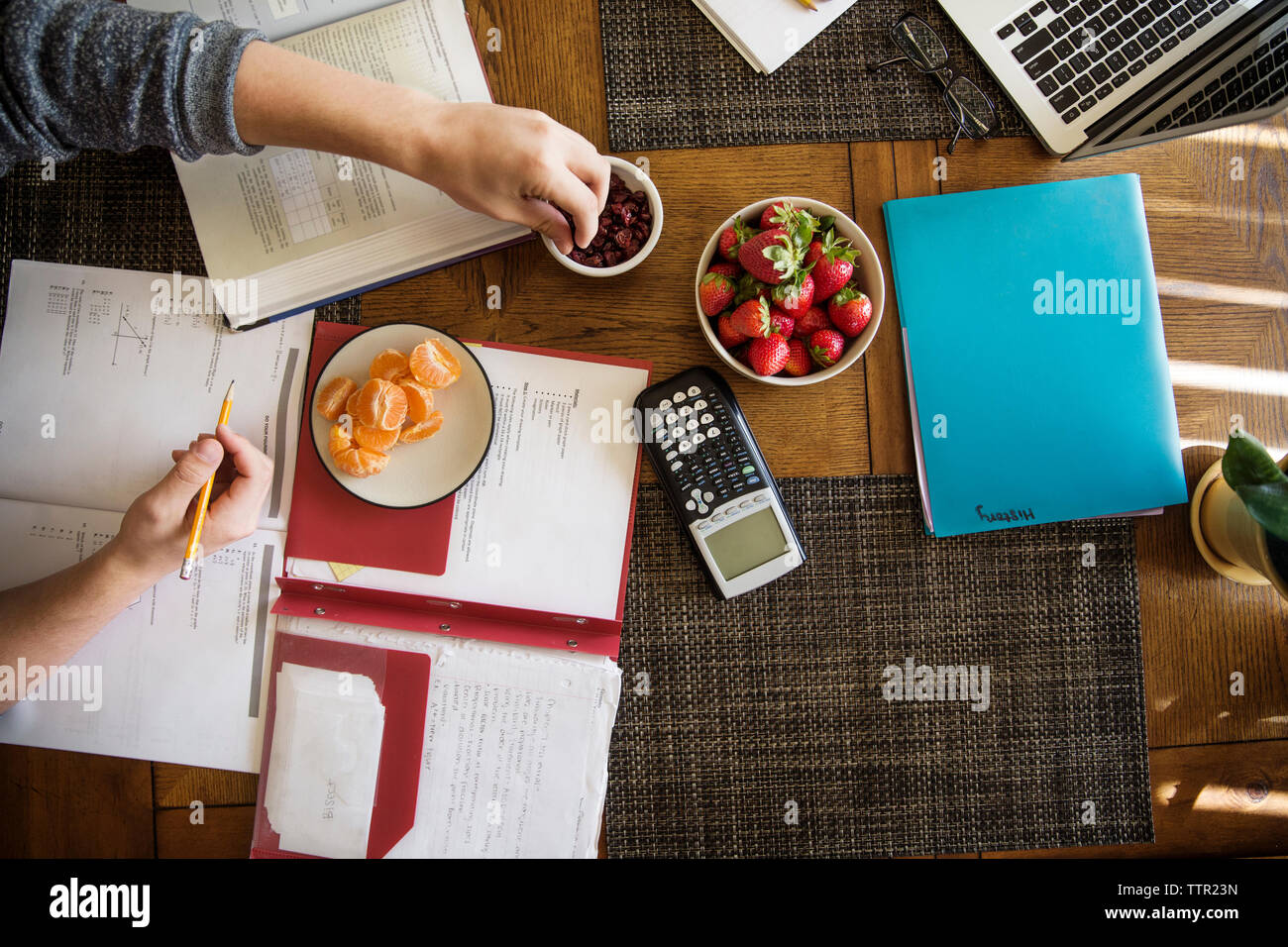 Wooden table calculator hi-res stock photography and images - Alamy